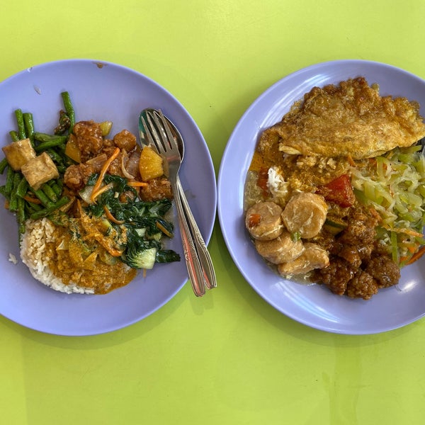 Ming Kee Cooked Food - Chinese Restaurant in Central Region