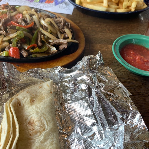 Los Reyes - Mexican Restaurant