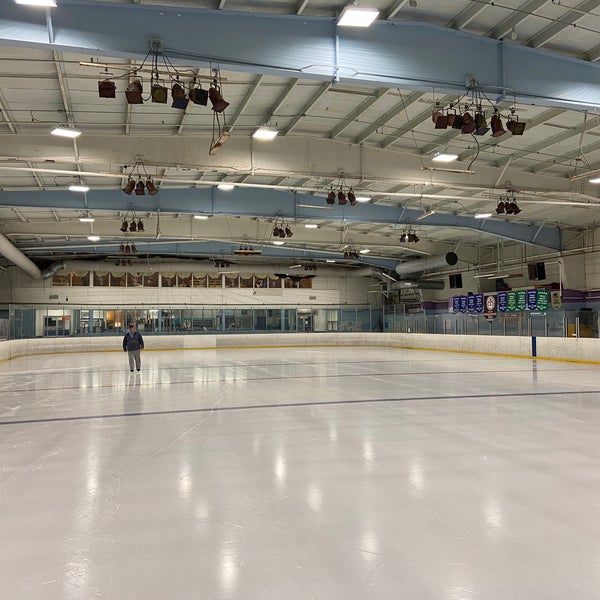 Highland Ice Arena - 7 tips from 612 visitors
