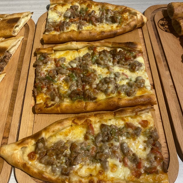 Tarihi Bafra Pidecisi - Pide Place in Ankara