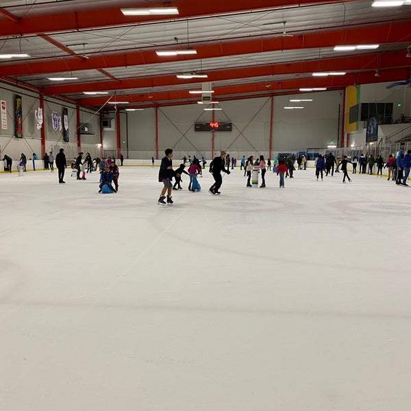 Oakland Ice Center - Uptown - Oakland, CA