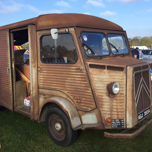 Apps Court Car Boot Sale - 1 tip