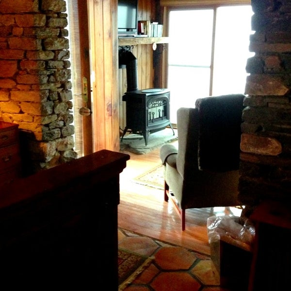 Gideon Ridge Inn - 202 Gideon Ridge Lane