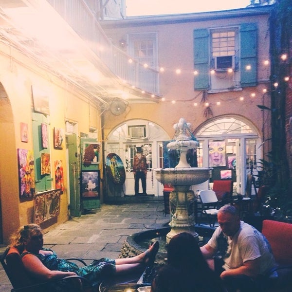 Lisa Victoria's Gallery - French Quarter - 2 tips