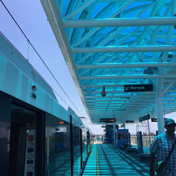 Photos at Metro Rail - Redondo Beach Station (C) - Light Rail Station