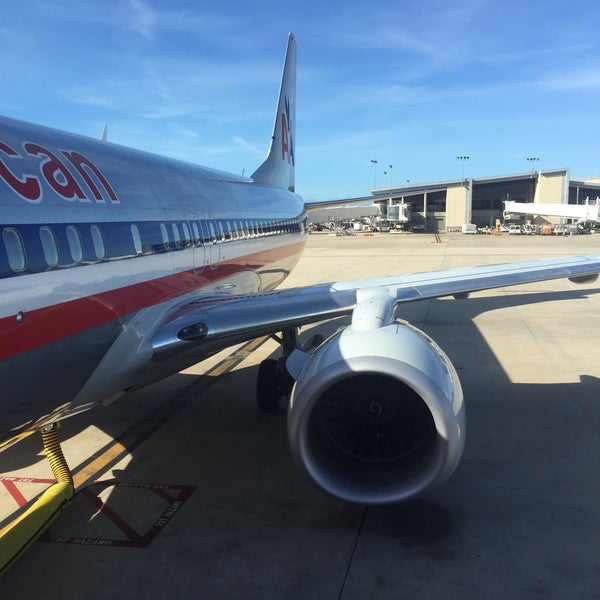 Gate F79 - Airport Gate in Tampa