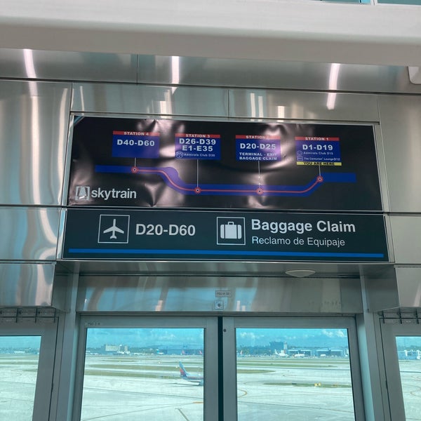 Skytrain Station 4 - Miami International Airport - Concourse D