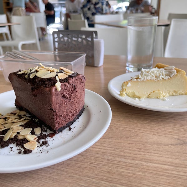 Calea Pastries and Coffee - Lungsod ng Bacolod, Negros Occidental