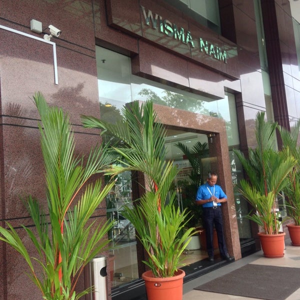 Wisma Naim - 2 1/2 Mile - 3 tips