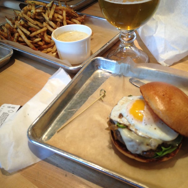 Hopdoddy Burger Bar - Burger Joint in Austin