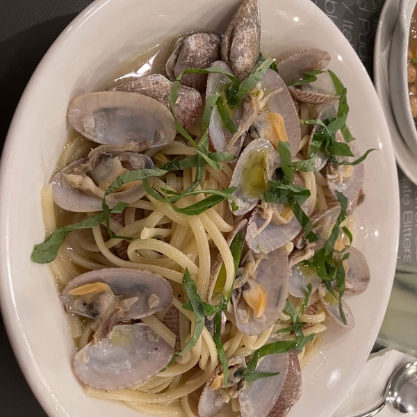 Alexis - Bistro in Bangsar Baru