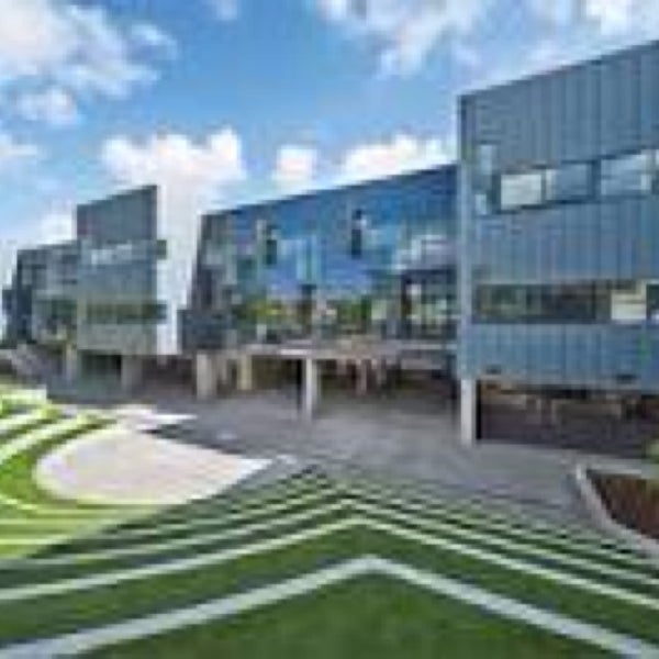 Camberwell Grammar School - Education