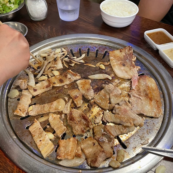 Castle Korean BBQ - Larchmont - 473 N Western Ave Ste 1