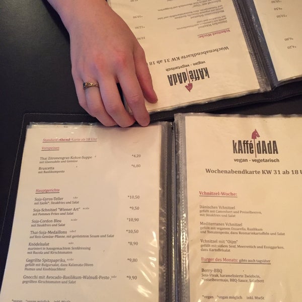 kAffé dAdA - Vegan and Vegetarian Restaurant