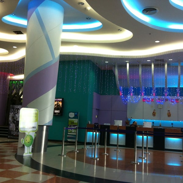 Coliseum Cineplex (โคลีเซี่ยม ซีนีเพล็กซ์) - 30 tips from 1115 visitors