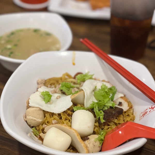 Da Lian Traditional Noodles 大连传统面家 - Chinese Restaurant in Singapore