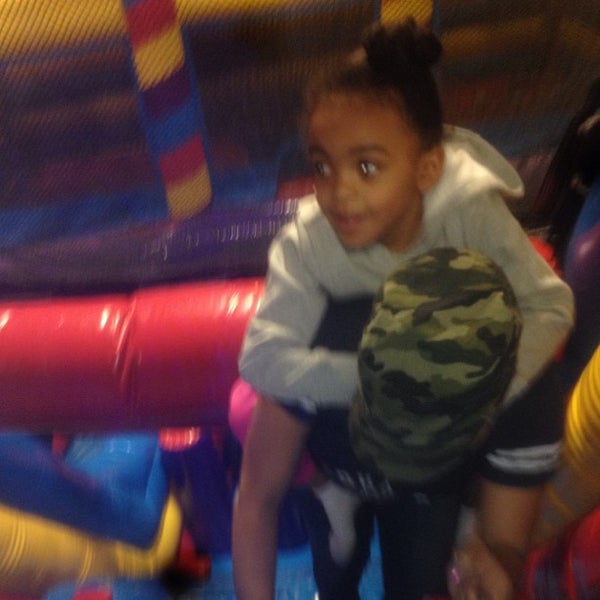 Pump It Up - Indoor Play Area in Waldorf