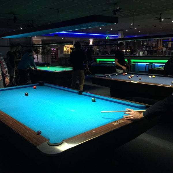 Mike's Snooker - Pool Hall in Rotterdam
