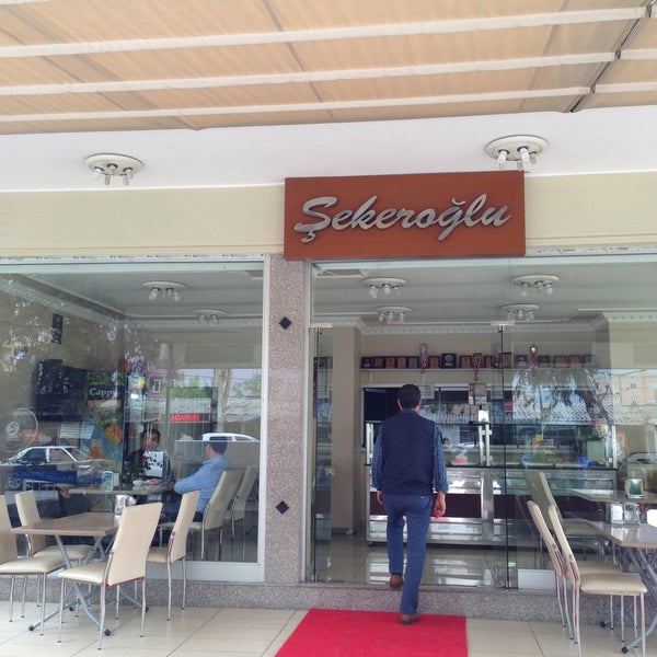 Sekeroglu Cafe (1946'dan bugüne) - 1 tip from 63 visitors