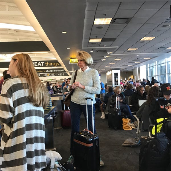 Gate A9 - Airport Gate