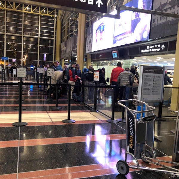 TSA PreCheck (D Gates) - Airport Service