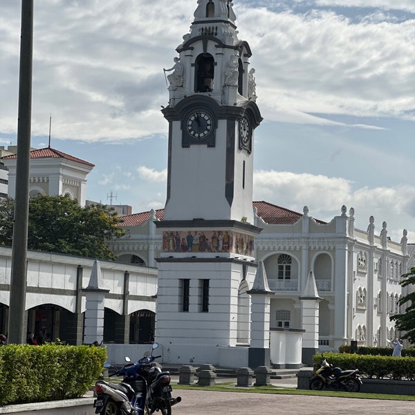 Medan Selera Dataran Dato' Sagor - Food Court in Ipoh