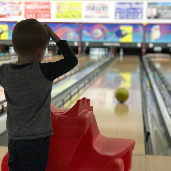 Freeway Bowl - 1900 I 70 Business Loop