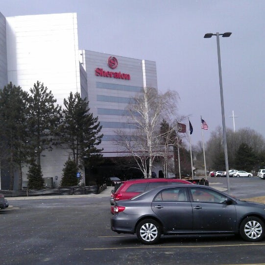 Sheraton Detroit Novi - Hotel in Northville