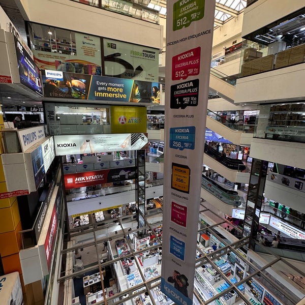 Sim Lim Square - Heritage District - 213 tips from 20160 visitors