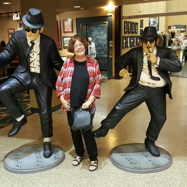 Legends Theatre - Concert Hall