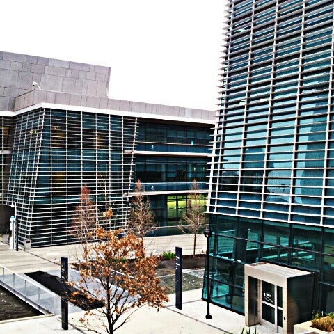 Tarrant County College (Trinity River Campus) - Community College