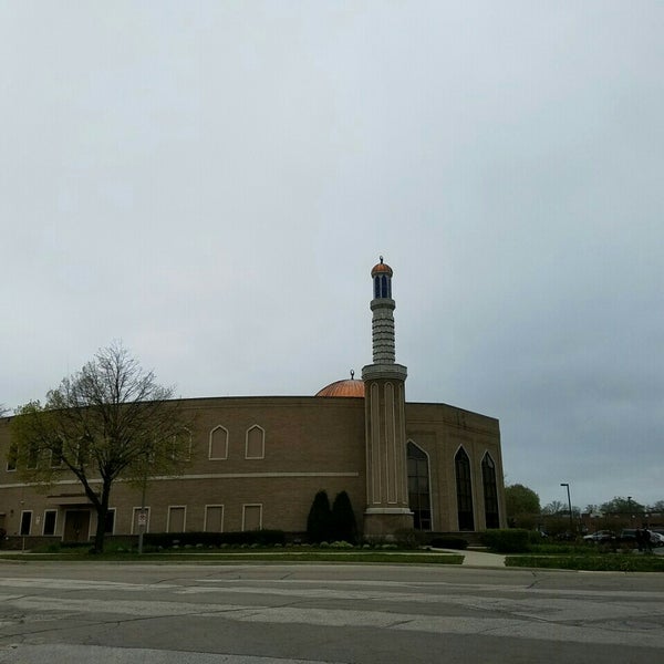 Photos at MEC Mosque and School - Menard St