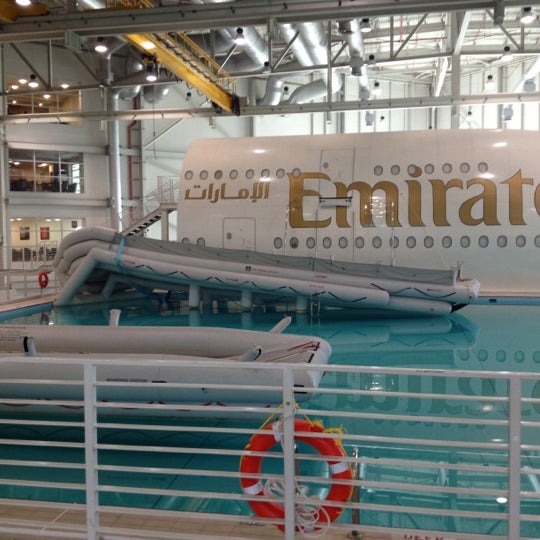 Emirates Aviation College - 18 tips from 1891 visitors