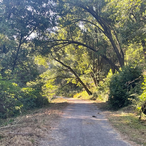 Bear Valley Trail - Hiking Trail