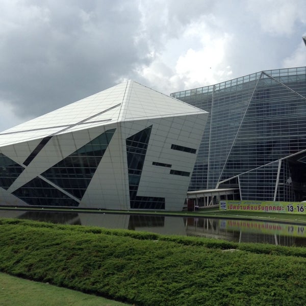 Bangkok University (Rangsit Campus) - Rangsit