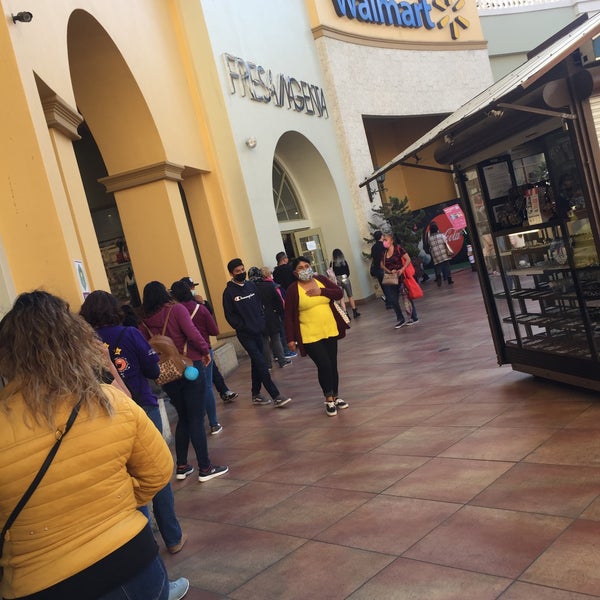 Walmart - Tijuana, Baja California