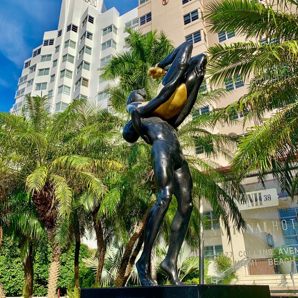 Walgreens - City Center - Miami Beach, FL