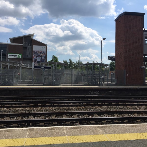 Fleet Railway Station (FLE) - 17 tips