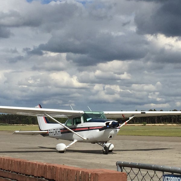 Kempen Airport (EHBD) - Airport in Budel