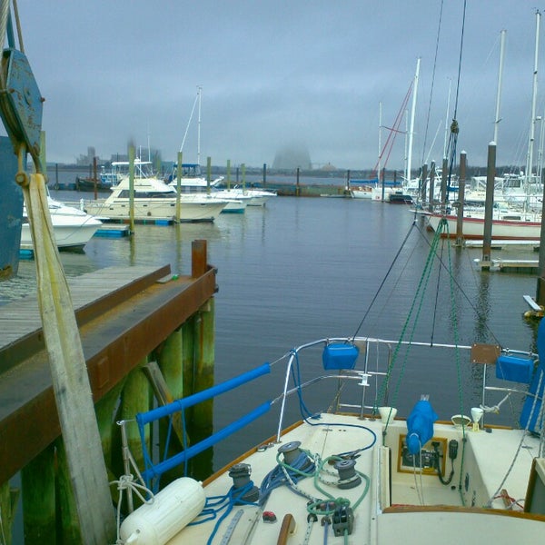 Borden Light Marina - 1 tip