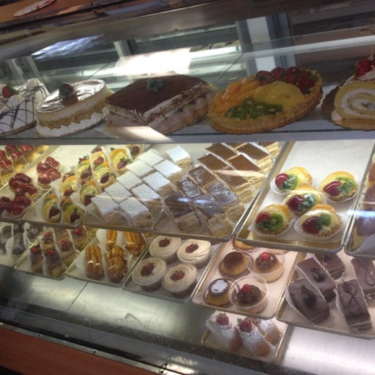 Don Pan Bakery - Bakery in Miami