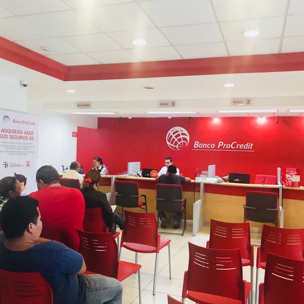 Avanz - Suc. Plaza España - Banco en Managua