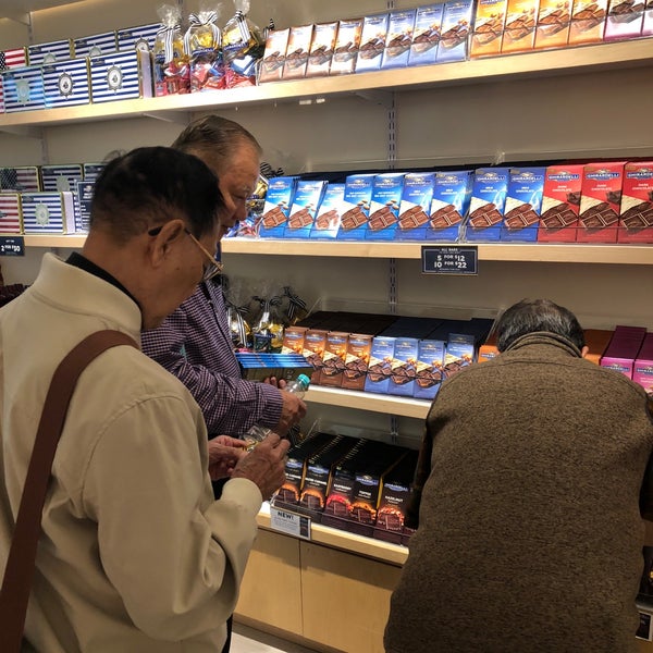 Ghirardelli Chocolate Outlet - Midtown - 447 Great Mall Dr