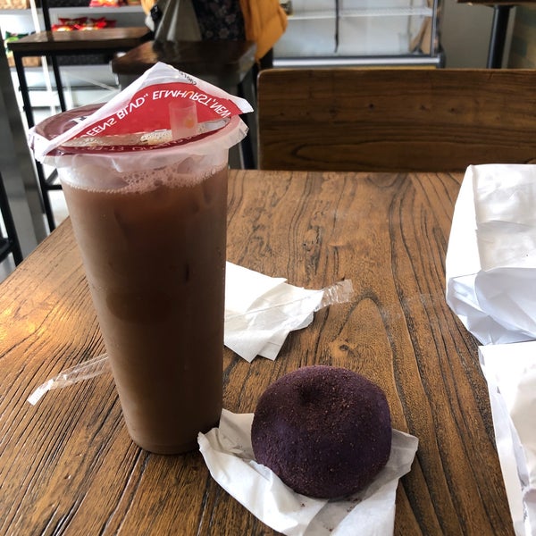 Kape't Torta - Bakery in Queens