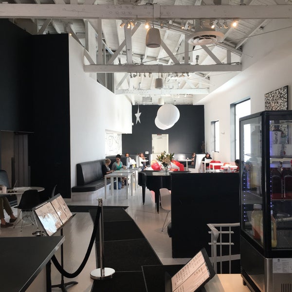 Graffiti Sublime Coffee (Now Closed) - Coffee Shop in Los Angeles