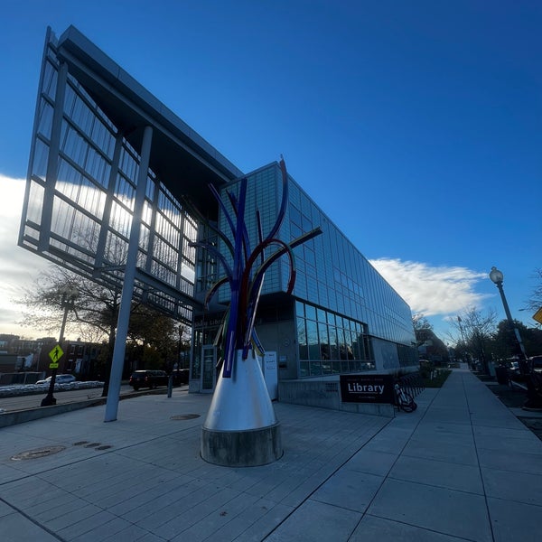 DC Public Library - Watha T. Daniel/Shaw - Logan Circle - Shaw - 20 ...