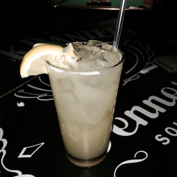 Bank Shots - Sports Bar in Newark