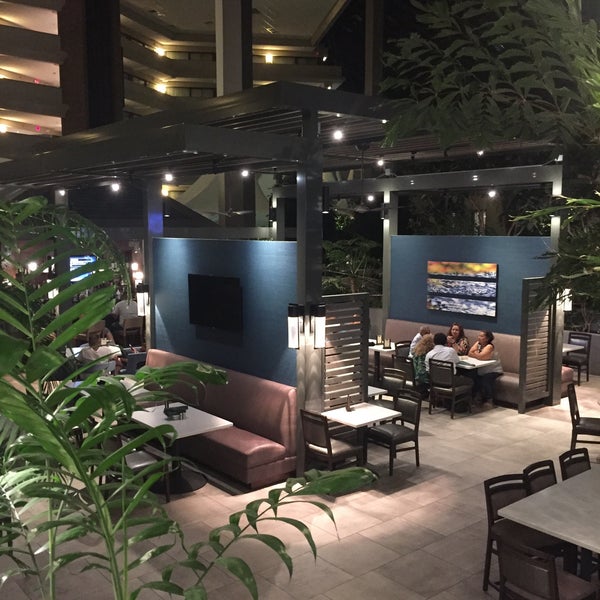 DoubleTree by Hilton Hotel Rochester - 1111 Jefferson Rd