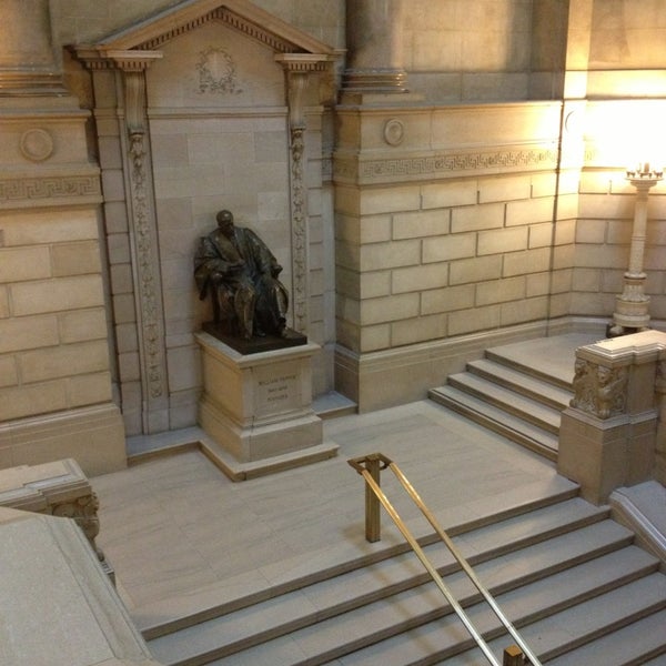 Free Library of Philadelphia - Library in Fairmount - Art Museum