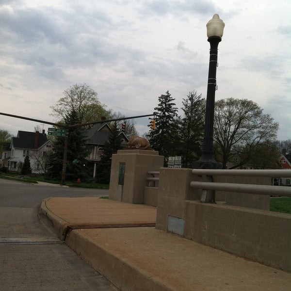 Lion Bridge Franklin - Bridge